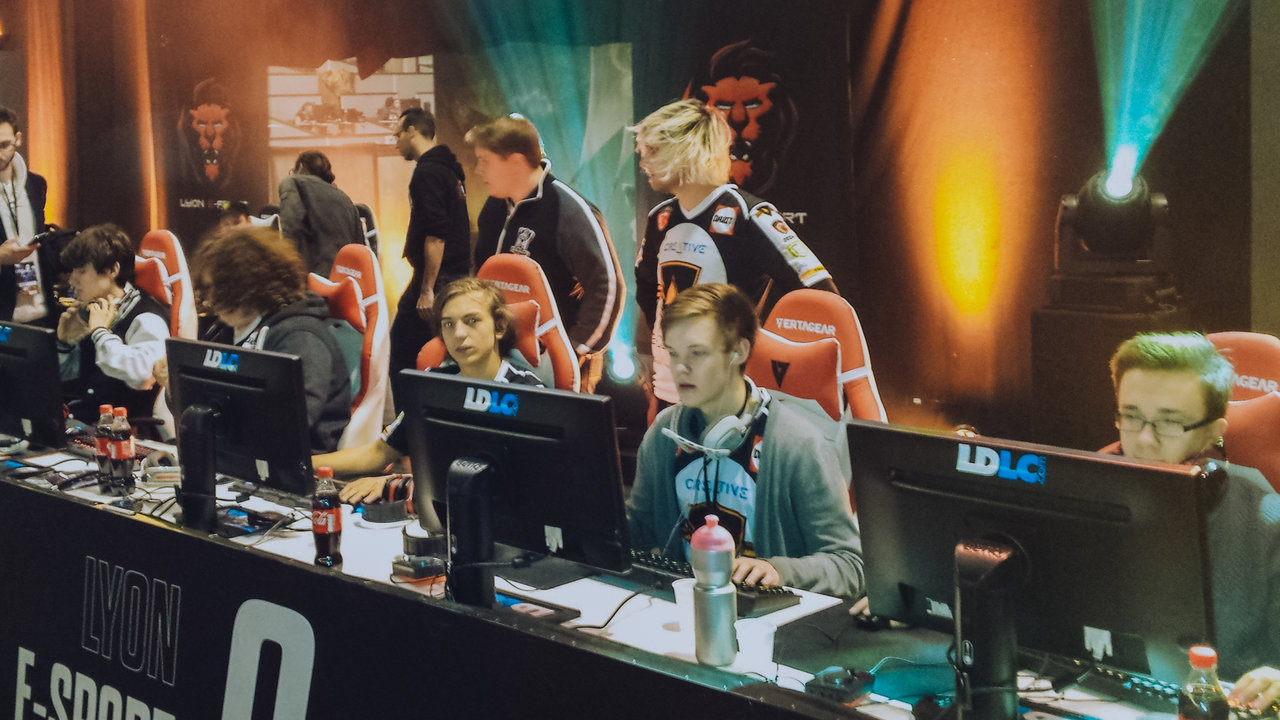 LoL Coaching with former LCS staff member - Listing - Marketplace ...